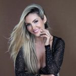 Auri Castillo presenta su primer libro “Ni princesa, ni guerrera” – Intervez